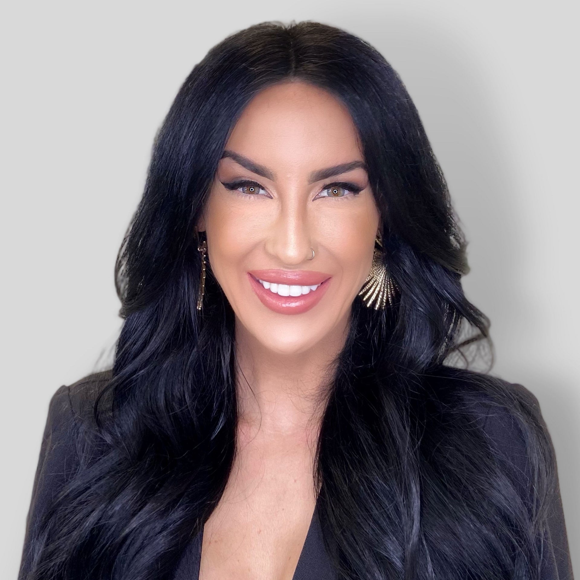 Get To Know Lash Line's Founder Jessi Love